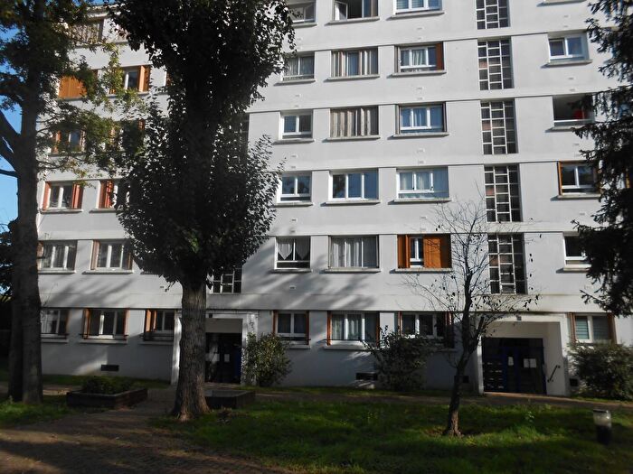 Appartement à louer - Le Plessis-Trévise - 2 pièces - 1 chambre