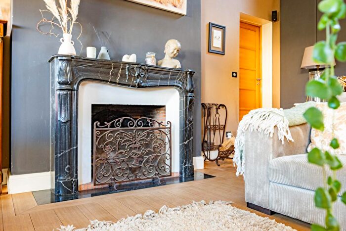 Maison à vendre - Vertou, Les Coteaux de Sèvre, Le Chêne, Portillon, La Forêt - 7 pièces - 6 chambres