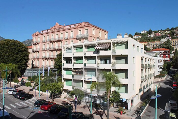 Appartement 2 pièces à vendre à Menton, Hôtel de Ville, Vieille Ville, Musée, Madone, Carnolès