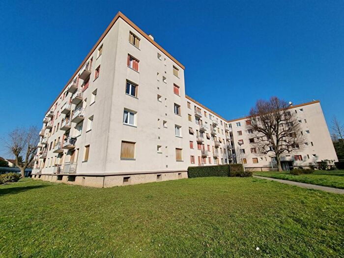 Appartement 4 pièces à vendre - Le Plessis-Trévise, Centre-ville, Orly Parc