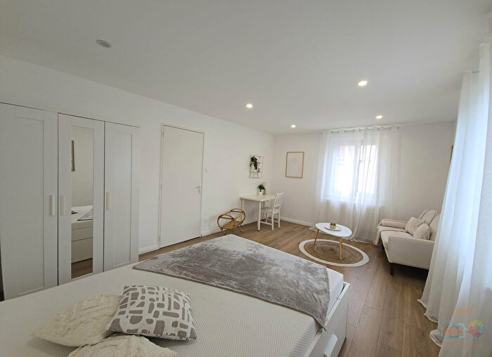 Strasbourg, Neudorf, Saint-Urbain, Landsberg : Appartement 4 pièces à louer