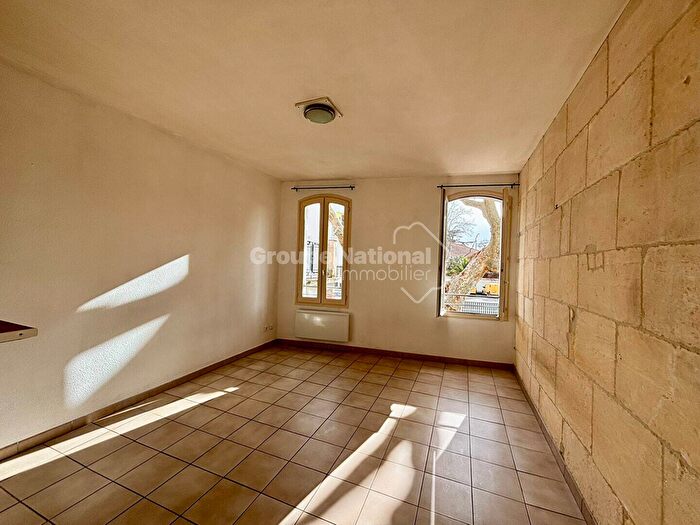 Appartement à louer - Centre Ville Sud et Marly, Tarascon - 2 pièces - 1 chambre