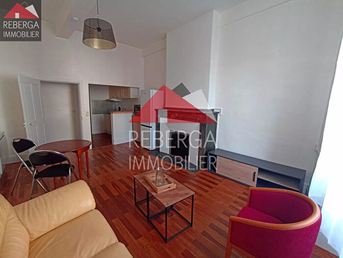 Appartement à louer - Mazamet - 2 pièces - 1 chambre