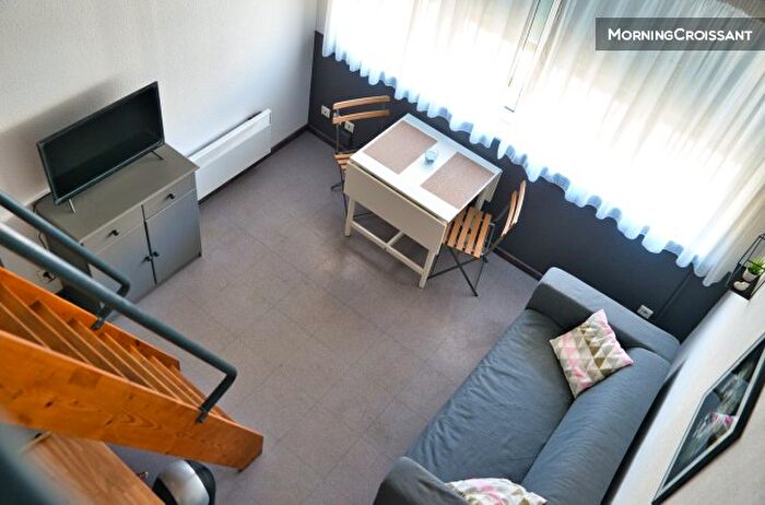 Appartement à louer - Marseille e , Saint-Pierre - 1 pièce