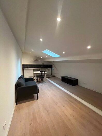 Appartement à louer - Ville-Basse, Montélimar - 2 pièces - 1 chambre