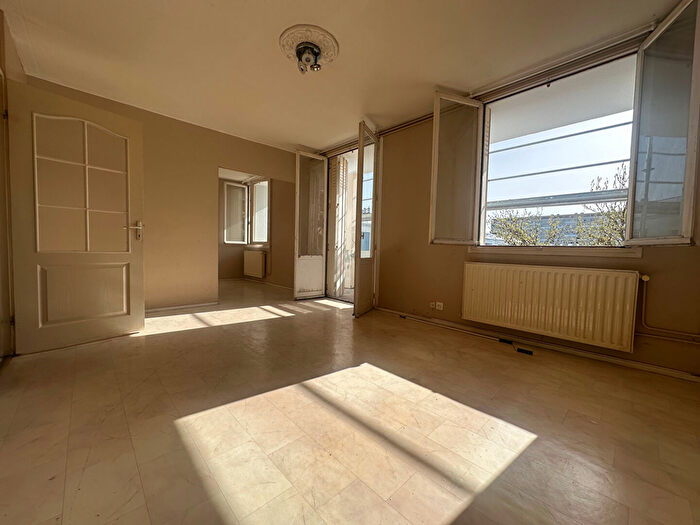 Appartement 4 pièces à vendre à Roanne, Fontquentin