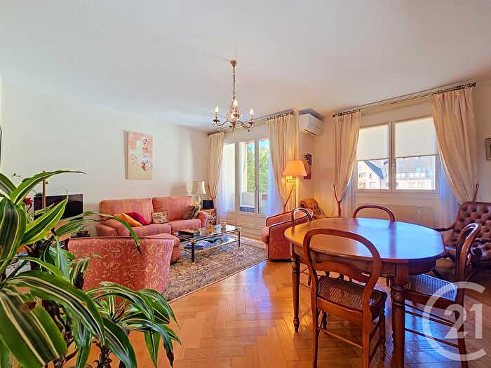 Tours, Centre-ville : Appartement 3 pièces à vendre