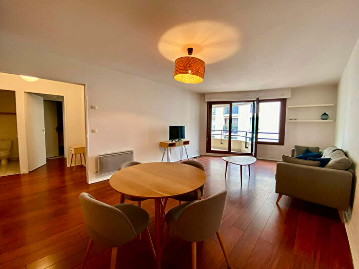 Appartement à louer - Boulogne-Billancourt, Menus, Jean Baptiste Clément - 2 pièces - 1 chambre