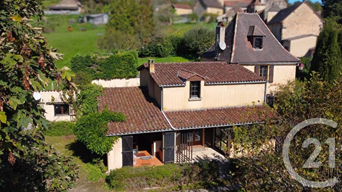 Maison à vendre - Saint-André-dAllas - 7 pièces - 5 chambres