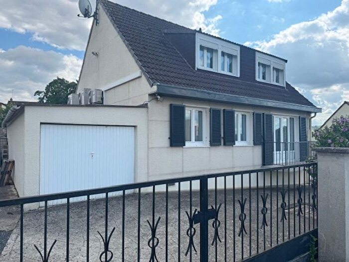 Venizel - Maison 6 pièces à vendre