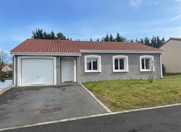 Maison à vendre - Billom - 4 pièces - 3 chambres