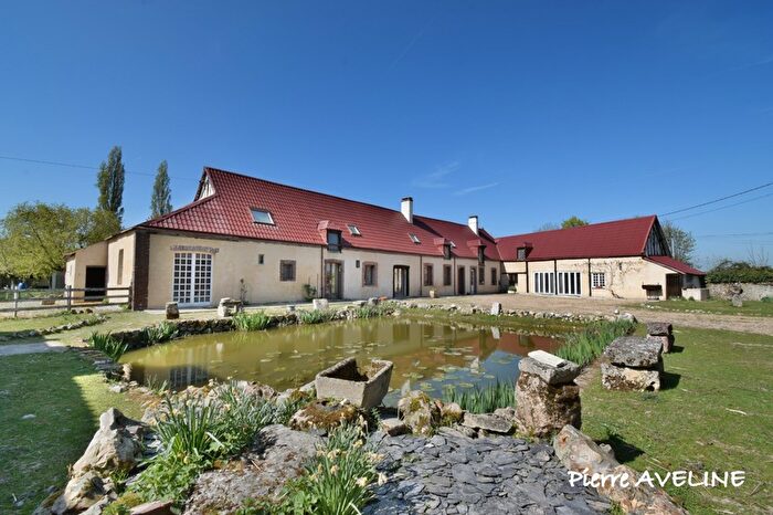 Maison à vendre - Gohory - 11 pièces - 7 chambres