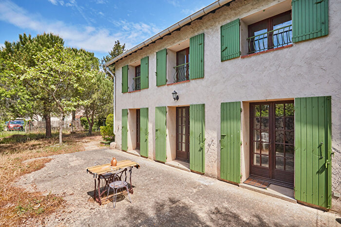 Charleval - Maison 5 pièces à vendre