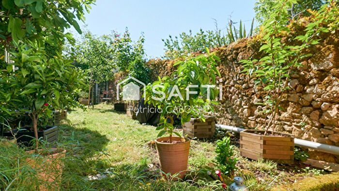 Maison à vendre - Béguey - 4 pièces - 2 chambres
