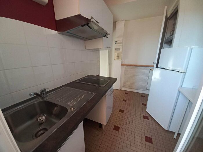 Appartement à louer - Lecoq, Clermont-Ferrand - 2 pièces