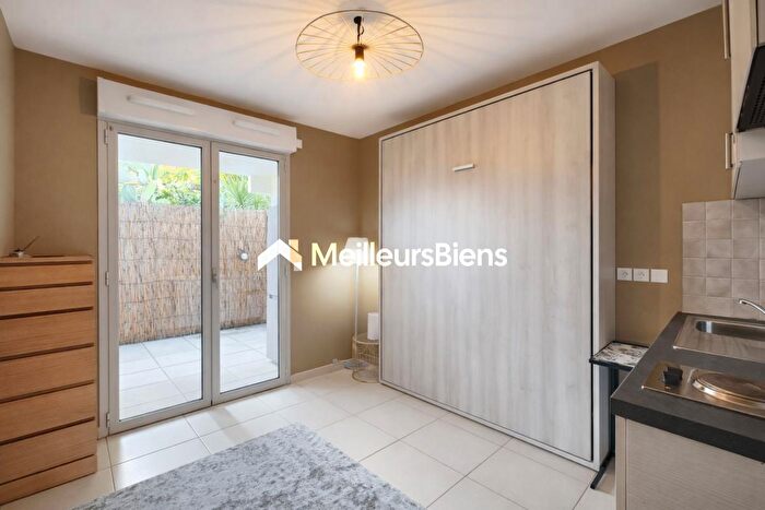 Appartement à vendre - Roquebrune-Cap-Martin, Carnolès, Gare, Cap Azur - 1 pièce