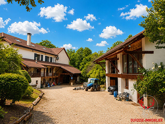 Saint-Genis-Pouilly - Maison 10 pièces à vendre