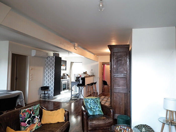 Appartement à louer - Brive-la-Gaillarde, Centre-ville, Pont Cardinal, Champanatier - 4 pièces - 3 chambres