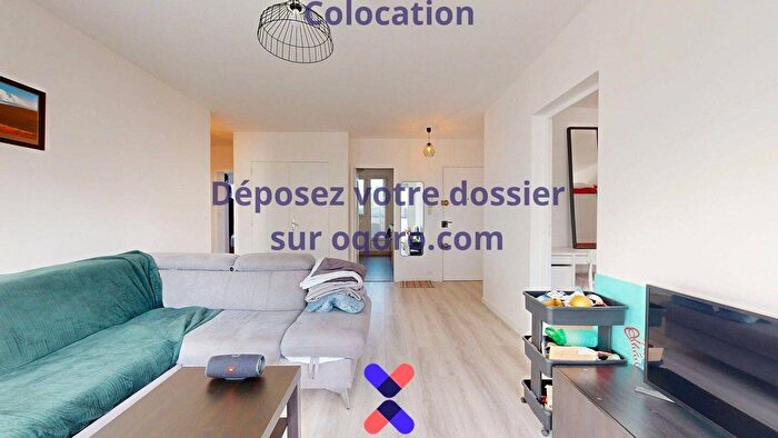 Appartement à louer - Butte, Grette, Besançon - 4 pièces - 3 chambres