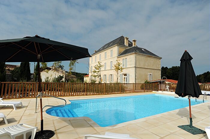 Maison à vendre - Meursac - 3 pièces - 2 chambres