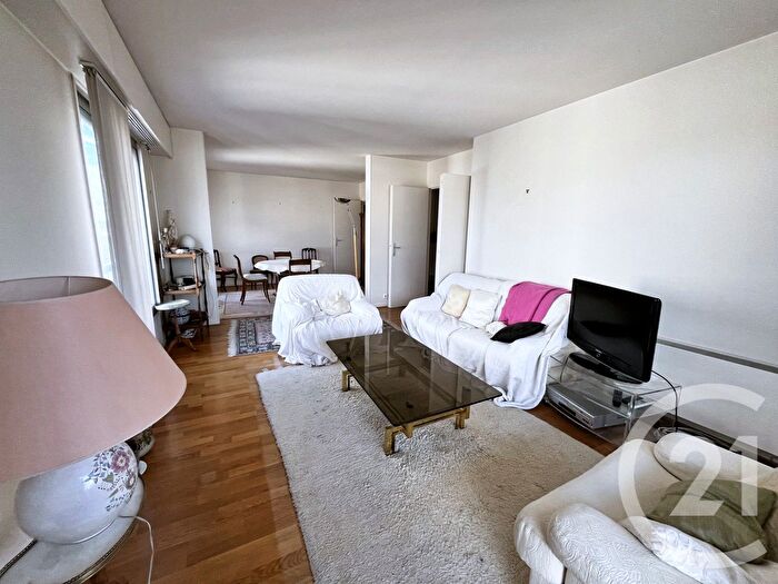 Appartement à vendre - Courbevoie, Hôtel de ville - 3 pièces - 2 chambres