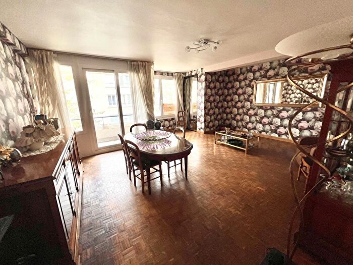 Appartement à vendre - Valenciennes - 3 pièces - 2 chambres