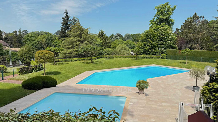 Appartement 5 pièces à Écully, Chalier, Valvert, à vendre