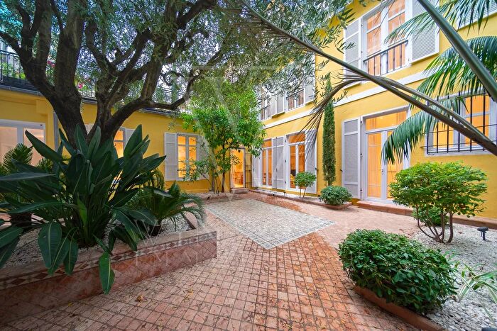 Maison à vendre - Cannes, Centre-ville - 4 pièces - 3 chambres