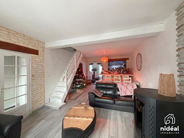 Maison à vendre - Sepmeries - 6 pièces - 4 chambres