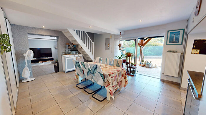 Maison à vendre - Saint-Doulchard - 5 pièces - 3 chambres