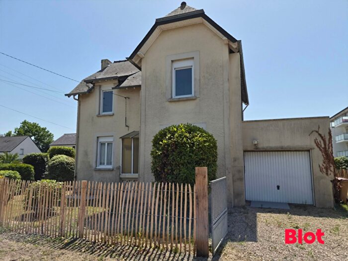 Maison 4 pièces à vendre à Dinard