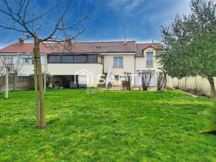 Maison à vendre - Saint-Macaire-en-Mauges - 5 pièces - 4 chambres