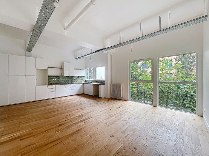 Suresnes, Carnot, Gambetta : Appartement 4 pièces à vendre