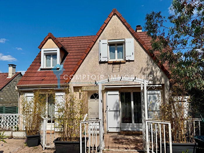 Maison à vendre - Villabé - 5 pièces - 3 chambres