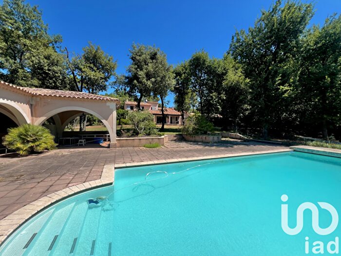 Maison à vendre - Saint-Maximin-la-Sainte-Baume, Mirade, Barcelone - 7 pièces - 5 chambres