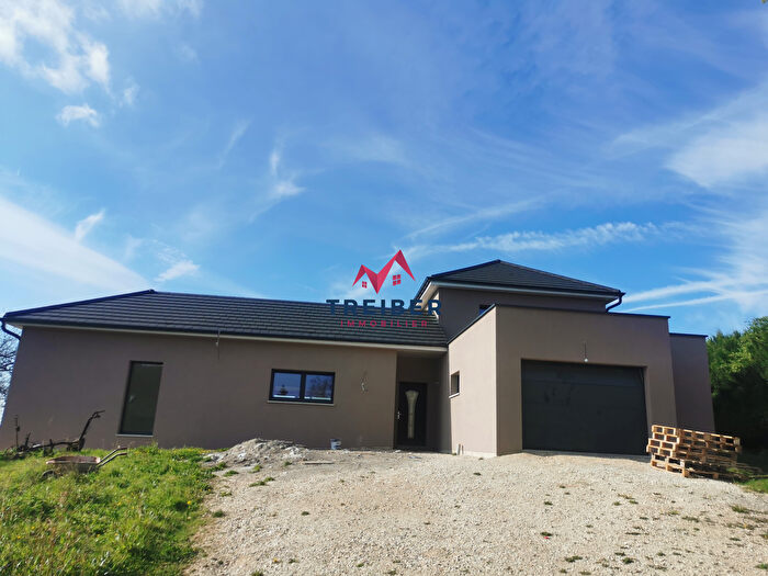 Maison 6 pièces à vendre à Frédéric-Fontaine