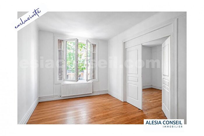 Paris 14ème, Jean Moulin, Porte d'Orléans : Appartement 4 pièces à vendre
