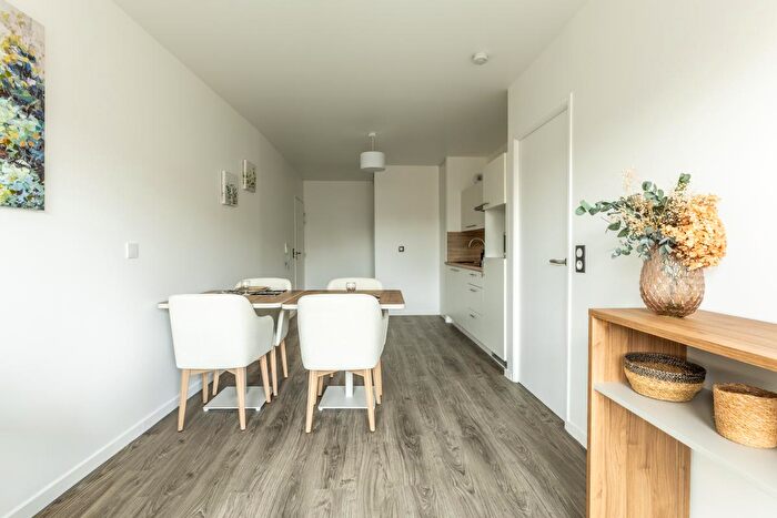 Appartement à louer - Clermont-Ferrand, Chanteranne, La Glacière - 1 pièce