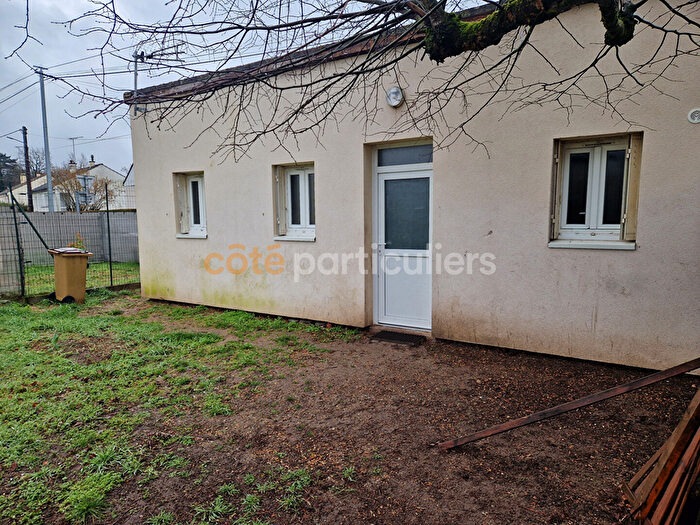 Maison à louer - Châlette-sur-Loing, Le Bourg, Le Lancy - 1 pièce