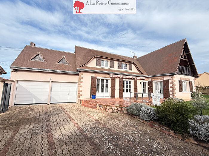 Maison à vendre - Saint-Georges-sur-Eure - 8 pièces - 6 chambres