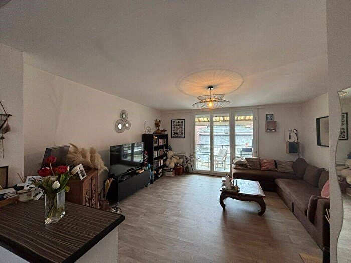 Appartement à louer - Centre Ville-Fin de la Guerre, Tourcoing - 2 pièces - 1 chambre