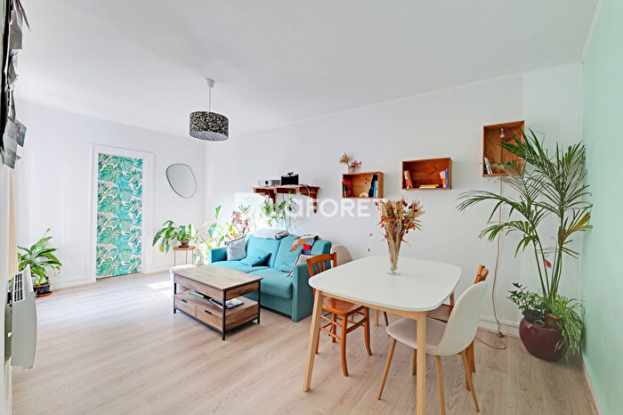 Appartement 3 pièces à Paris 14ème, Pernety, à vendre