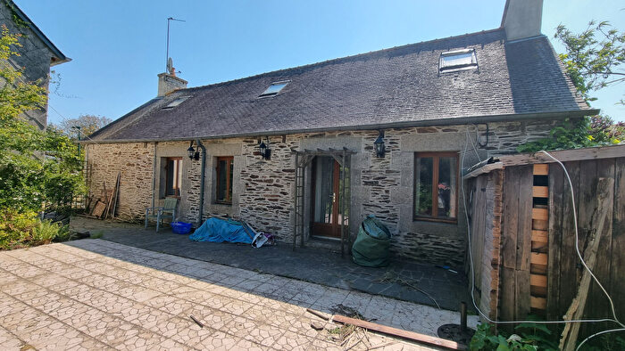 Maison à vendre - Saint-Guen - 7 pièces - 3 chambres