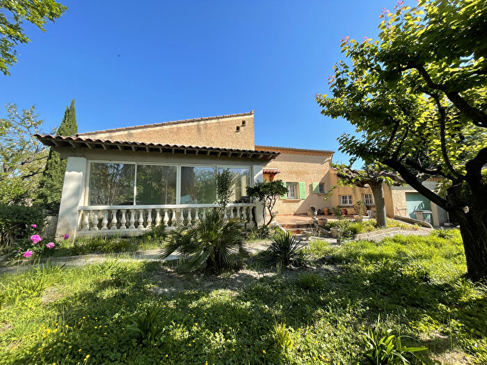 Maison 4 pièces à vendre à Carpentras, Sud