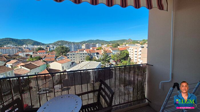 Appartement à vendre - Alès, Centre-ville - 3 pièces - 2 chambres