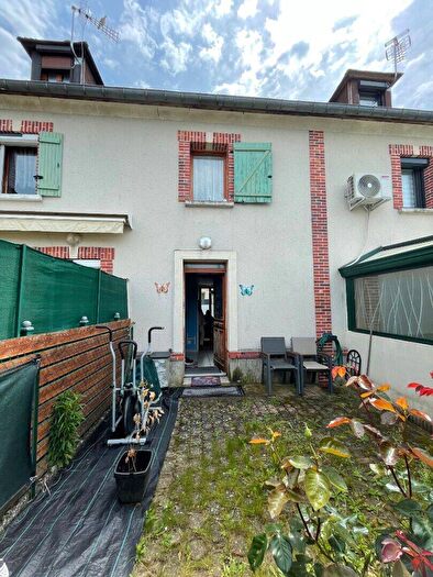 Maison à louer - Villeneuve les Sablons - 3 pièces - 2 chambres