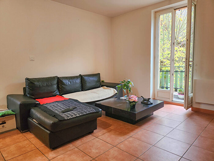 Appartement à vendre - Champagneux - 3 pièces - 2 chambres