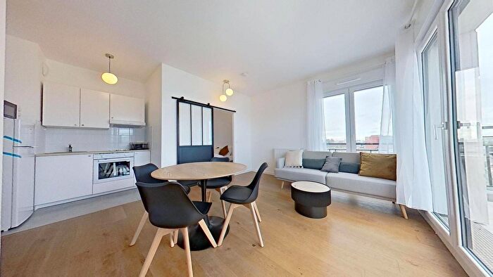 Appartement à louer - Dock Saint Ouen, Saint-Ouen-sur-Seine - 1 pièce