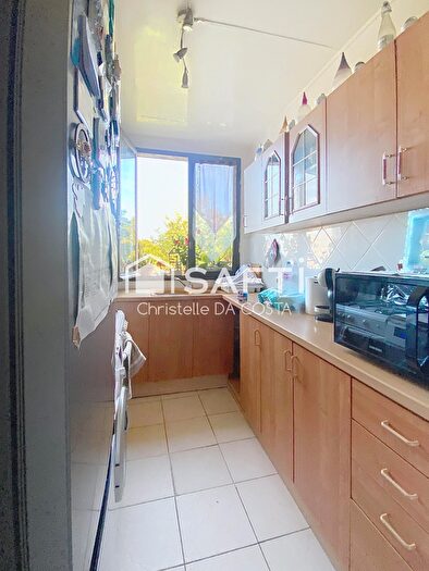 Appartement à vendre - Champigny-sur-Marne, Le Plateau - 4 pièces - 3 chambres