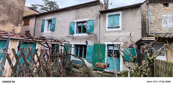 Maison à vendre - Vernoux-en-Vivarais - 5 pièces - 3 chambres